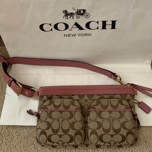 Women's Coach Fanny Pack on Poshmark